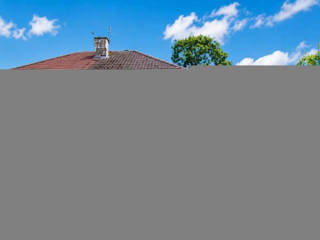 4 Bedroom Semi Detached House