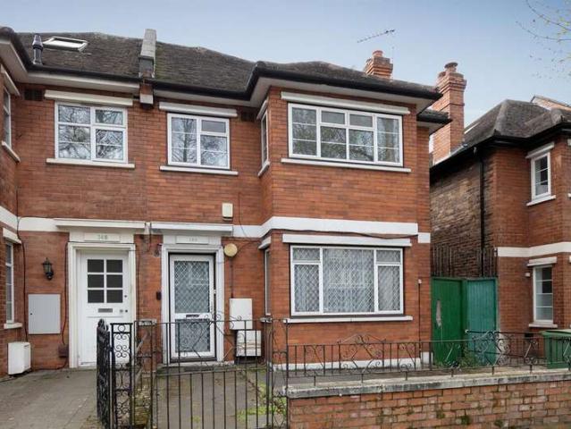 4 Bedroom Semi Detached House