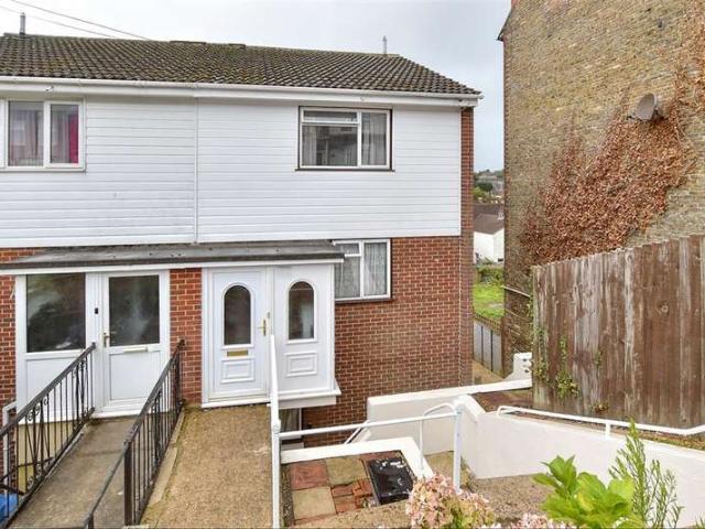 4 Bedroom Semi Detached House