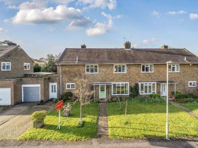 4 Bedroom Semi Detached House