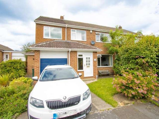 4 Bedroom Semi Detached House