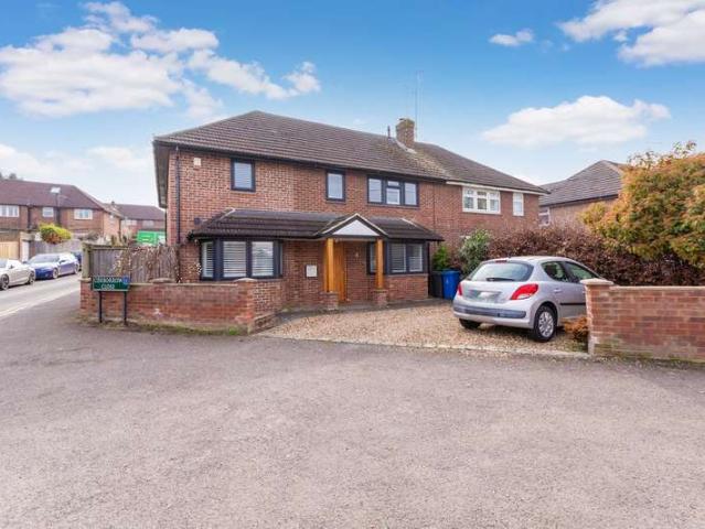 4 Bedroom Semi Detached House