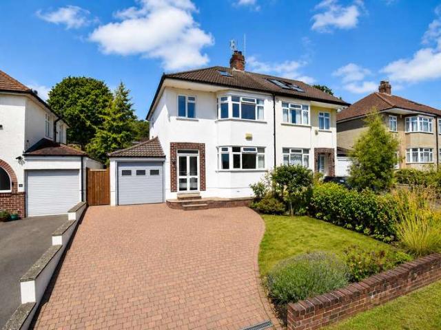 4 Bedroom Semi Detached House