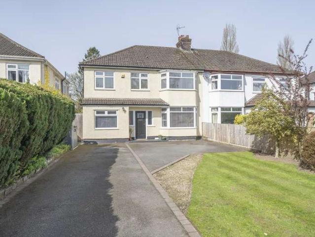 4 Bedroom Semi Detached House