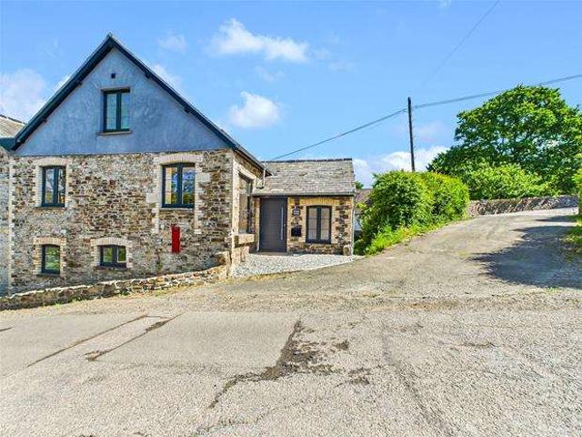 4 Bedroom Semi Detached House
