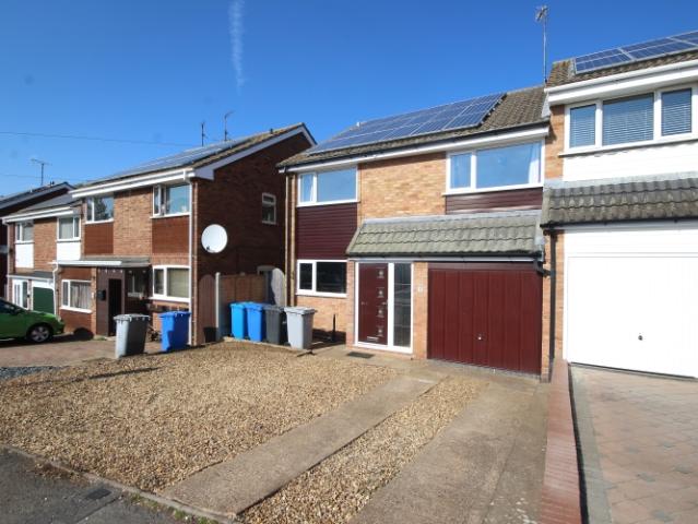 4 Bedroom Semi Detached House