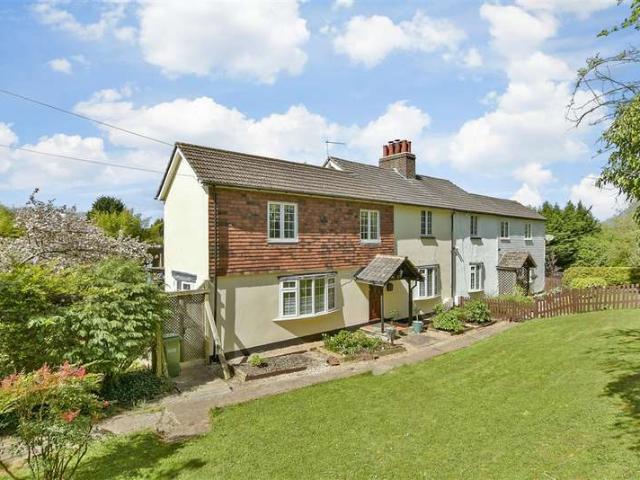 4 Bedroom Semi Detached House