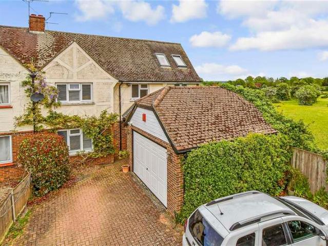 4 Bedroom Semi Detached House