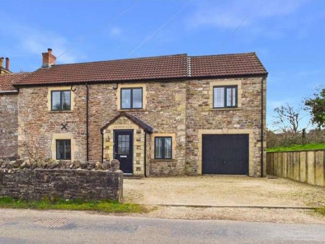 4 Bedroom Semi Detached House