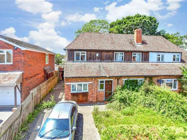 4 Bedroom Semi Detached House