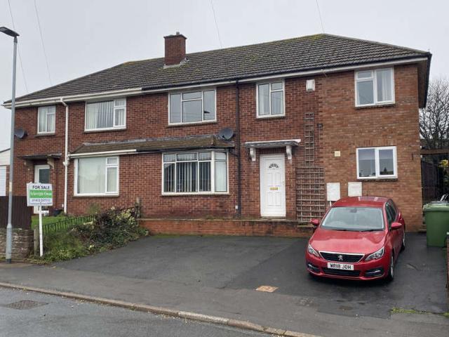 4 Bedroom Semi Detached House