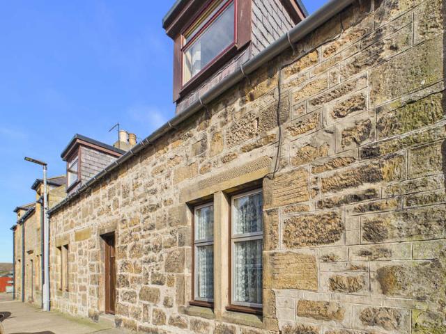 4 Bedroom Semi Detached House