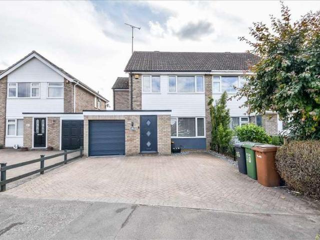 4 Bedroom Semi Detached House