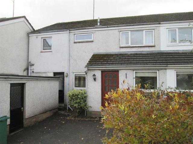 4 Bedroom Semi Detached House