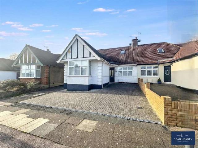 4 Bedroom Semi Detached House