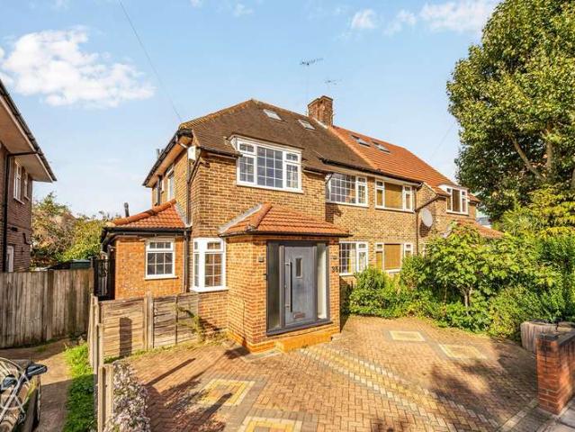 4 Bedroom Semi Detached House