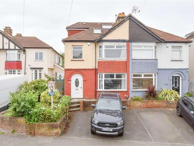 4 Bedroom Semi Detached House