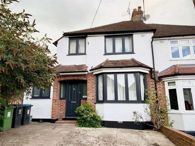 4 Bedroom Semi Detached House