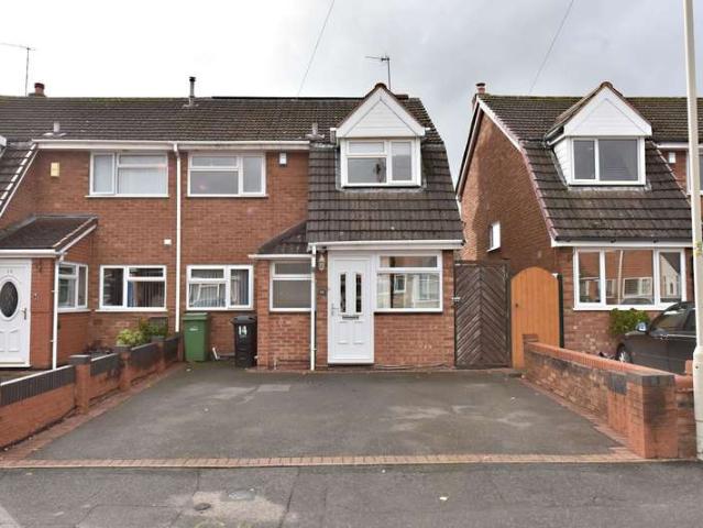 4 Bedroom Semi Detached House