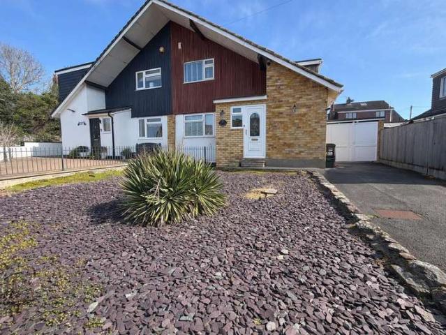 4 Bedroom Semi Detached House