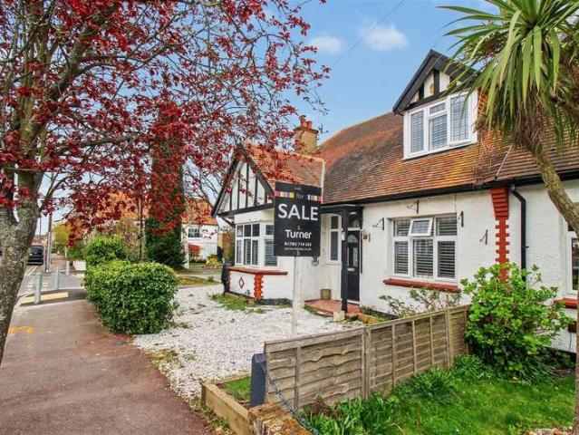 4 Bedroom Semi Detached House