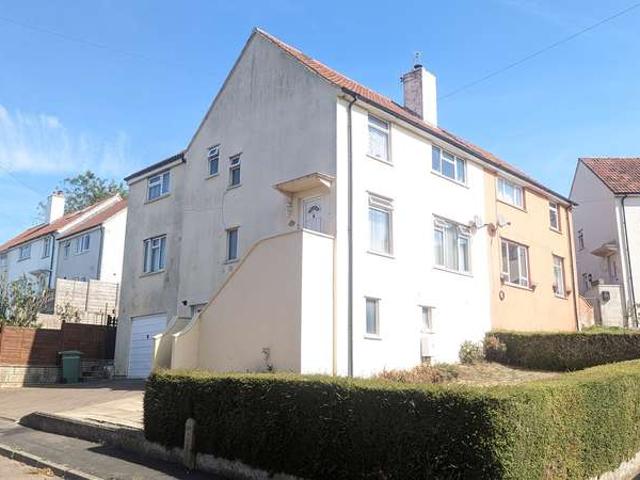 4 Bedroom Semi Detached House