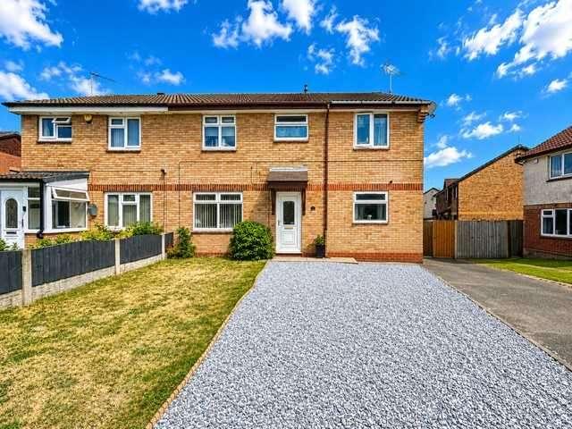 4 Bedroom Semi Detached House