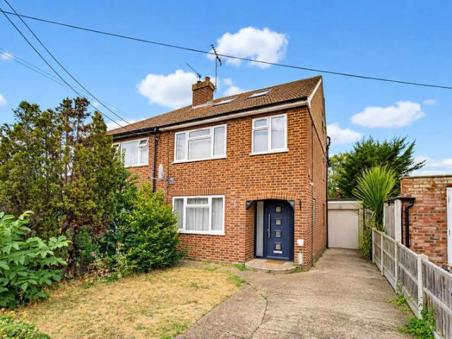 4 Bedroom Semi Detached House