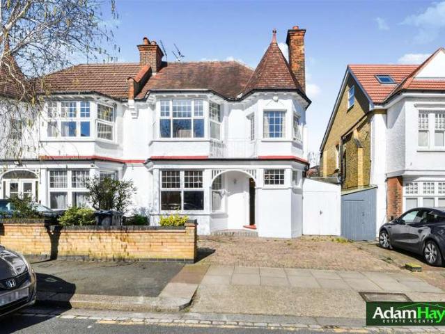 4 Bedroom Semi Detached House