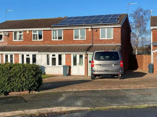 4 Bedroom Semi Detached House