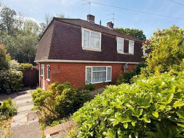 4 Bedroom Semi Detached House