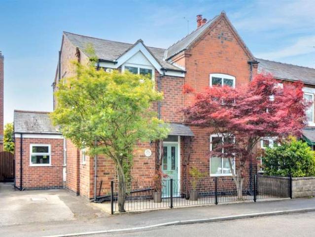 4 Bedroom Link Detached House