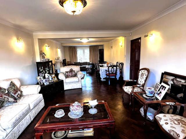 4 Bedroom Semi Detached House