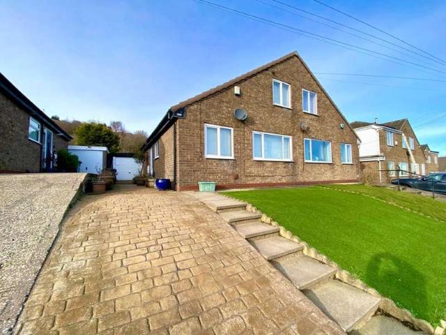 4 Bedroom Semi Detached House