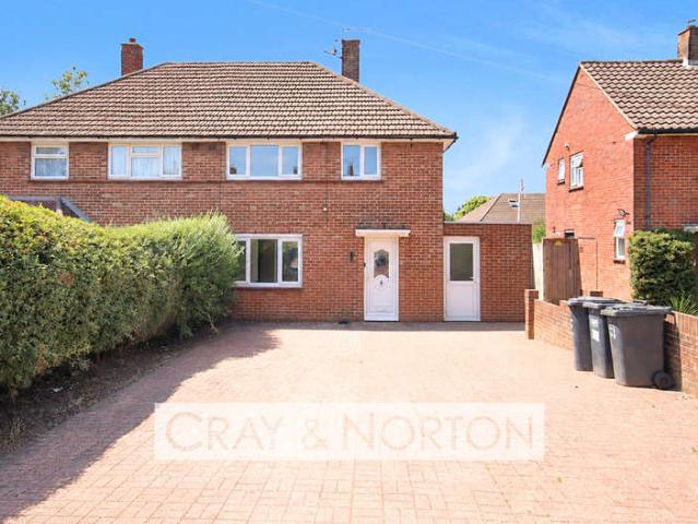 4 Bedroom Semi Detached House