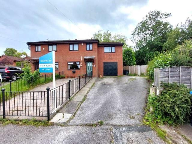 4 Bedroom Semi Detached House