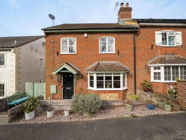 4 Bedroom Semi Detached House