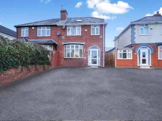 4 bedroom Semi detached house To Let