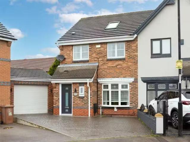 4 bedroom Semi Detached House to rent, Crosthwaite Grove, Sund.