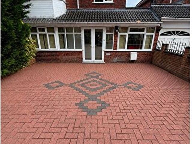 4 Bedroom Semi Detached House To Rent In Madison Avenue, Birmingham, B36