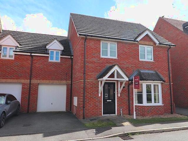 4 Bedroom Semi Detached House To Rent In Brown Close, St Crispin, Northampton, NN5