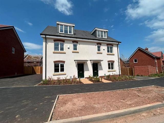 4 Bedroom Semi Detached House To Rent In Carrington Way, The Meadows, CV7