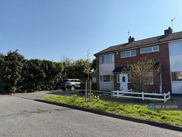 4 Bedroom Semi Detached House To Rent In Coombe Rise, Leicester, LE2