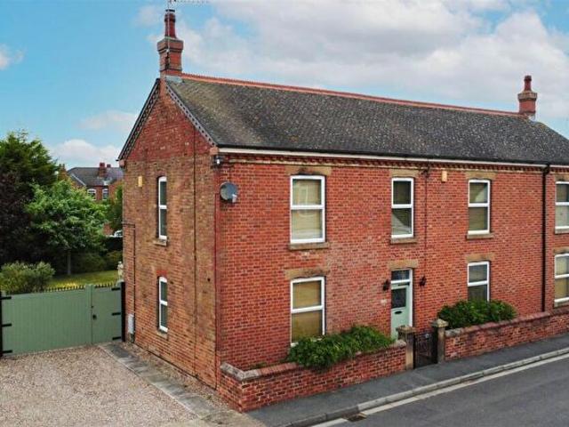 4 Bedroom Semi Detached House To Rent In Fairfield Crescent, Sawley, NG10