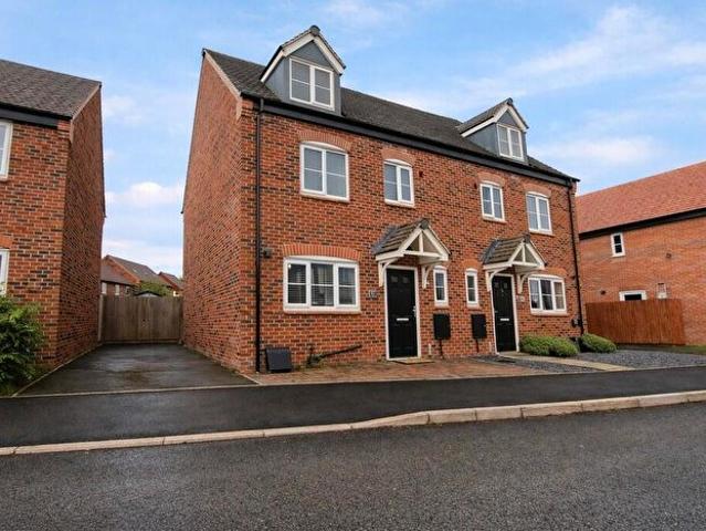 4 Bedroom Semi Detached House To Rent In Featherstone Road, Boulton Moor, Derby, DE24