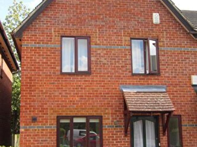 4 Bedroom Semi Detached House To Rent In Kirby Place, Cowley, Hmo Ready Sharers, OX4