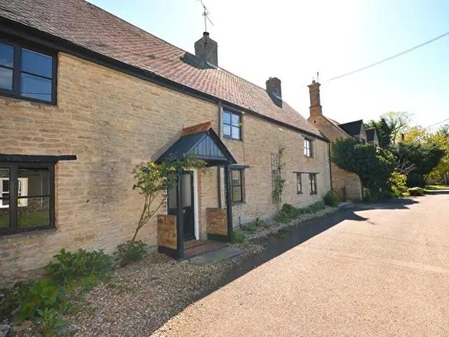 4 Bedroom Semi Detached House To Rent In Pilton, Peterborough, Cambridgeshire, PE8