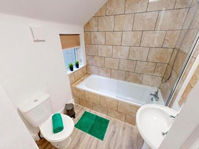4 Bedroom Semi Detached House To Rent In Queens Road East, Beeston, NG9