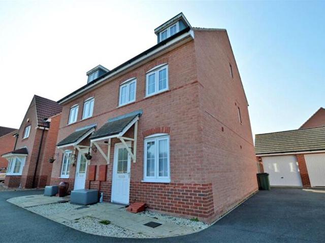 4 Bedroom Semi Detached House To Rent In Windlass Drive, Wigston, Leicestershire, LE18