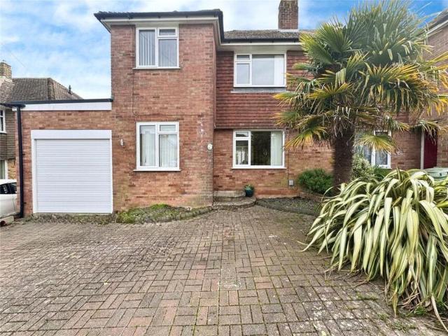 4 bedroom Semi Detached House to rent, Theodore Close, Tunbrid.